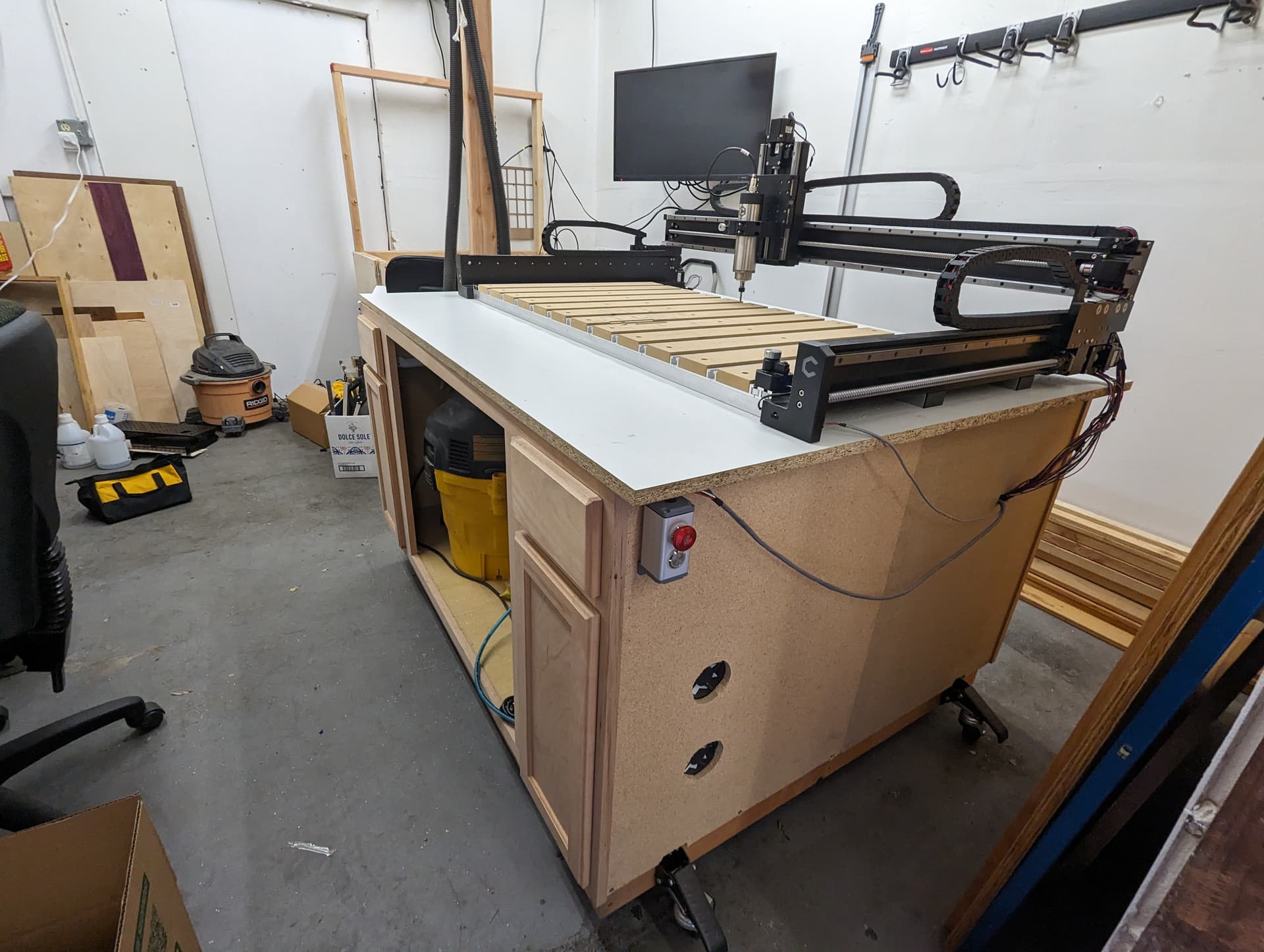 For Sale : Shapeoko 5 Pro 4x2 w/ VFD - Mint condition + new parts ...